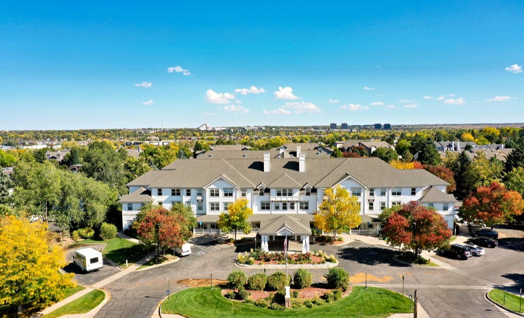 Assisted Living in Denver | Woodland Estates Senior Living